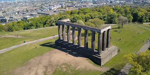 What to Do and See in Edinburgh